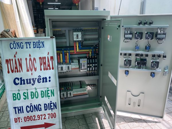 Tủ Chuyển Đổi Nguồn Tự Động ATS Kết Hợp Phân Phối - Tuấn Lộc Phát