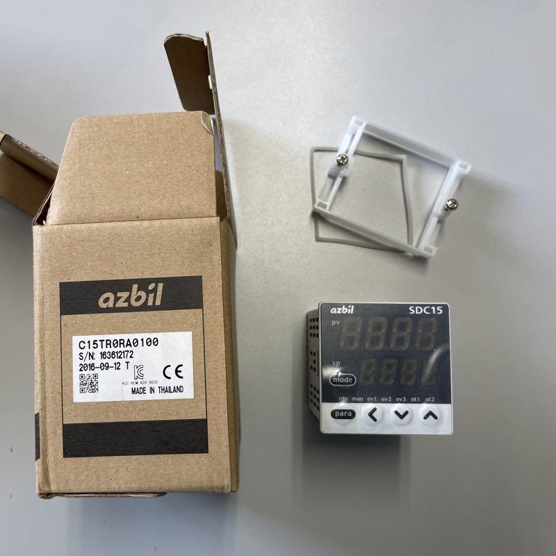 Đại Lý Phân Phối Bộ Điều Khiển Nhiệt Độ Azbil SDC15 C15TR0RA0100