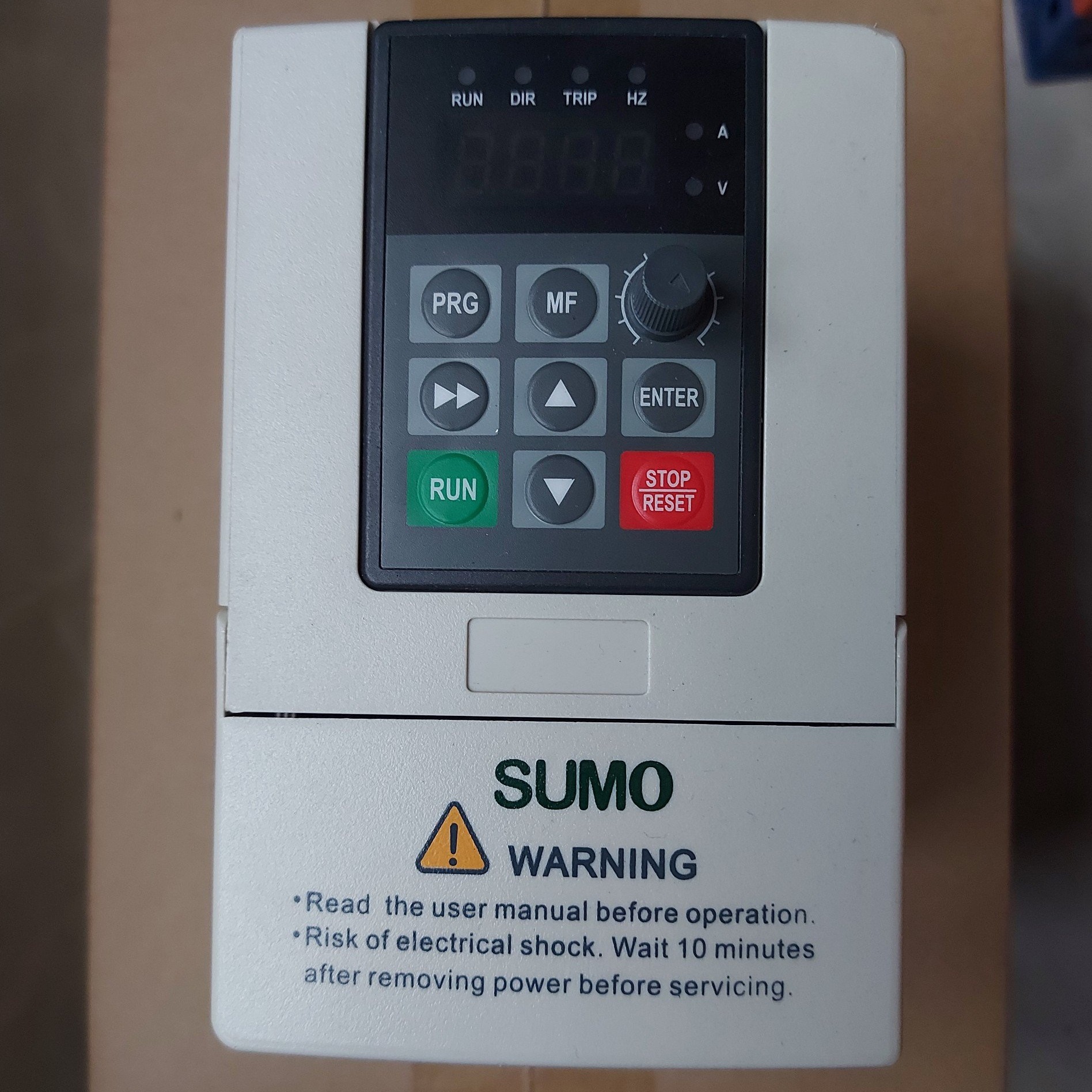 Hướng Dẫn Sơ Đồ Đấu Nối Biến Tần SU200 Sumo Với Motor 1Pha 220V Có Tụ