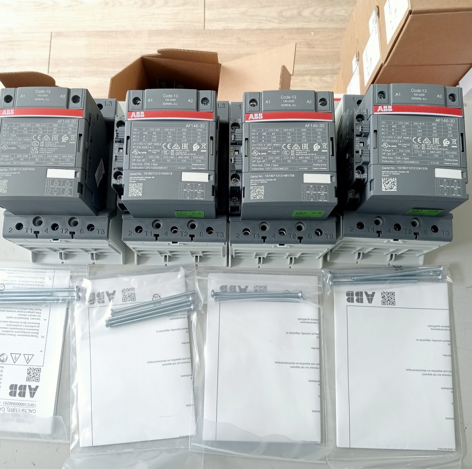 Đại Lý Phân Phối Khởi Động Từ Contactor ABB 75kW 146A 1SFL467001R1311 AF146-30-11